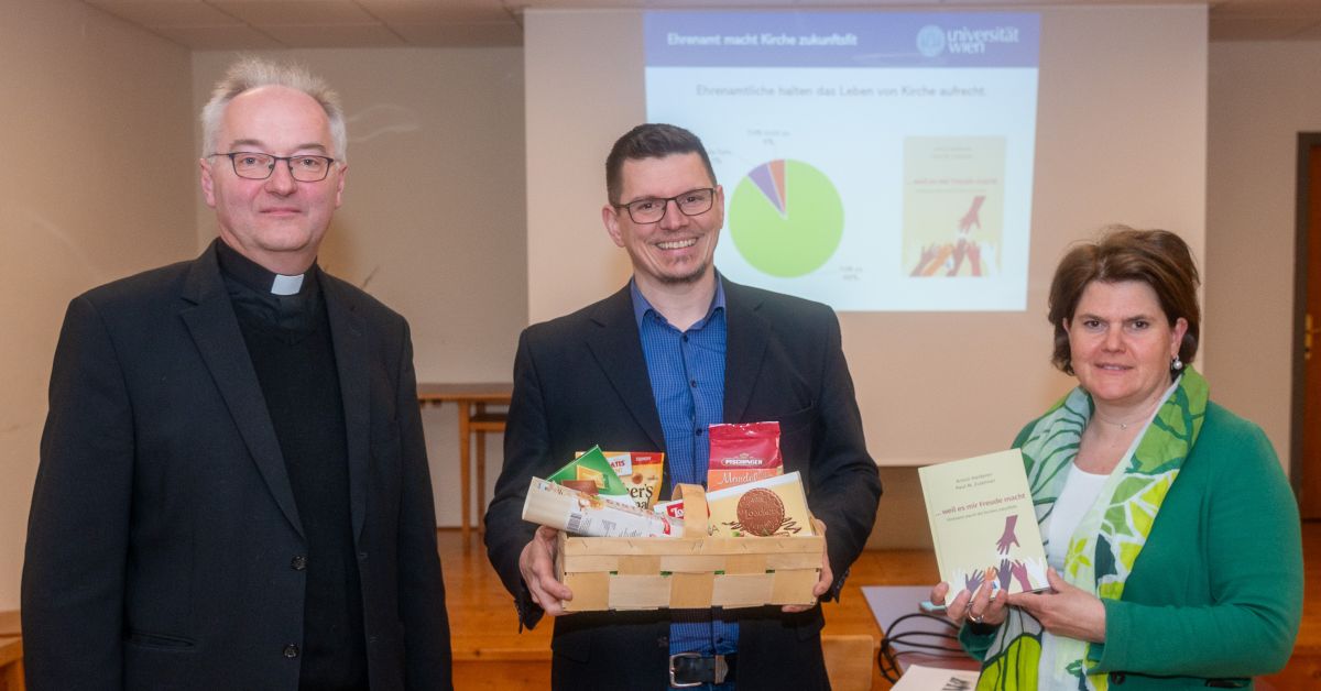 Armin Haiderer präsentierte sein neues Buch - Pfarrverband