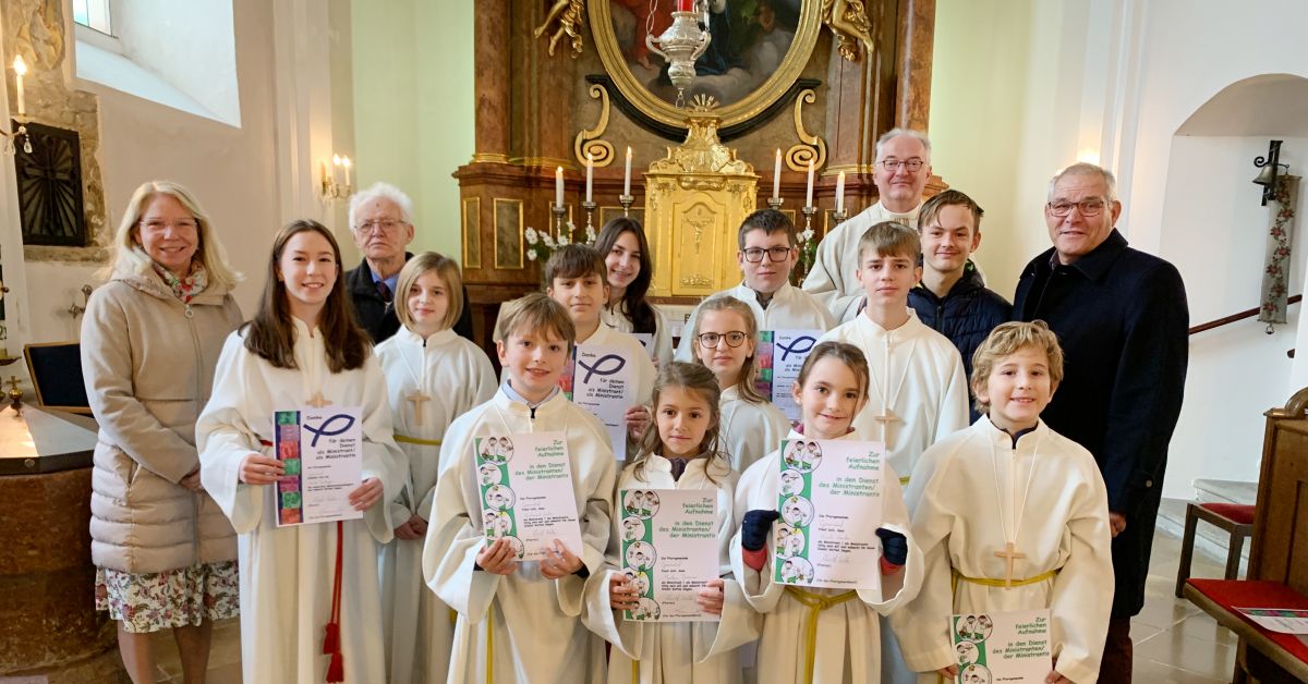 Neue Ministranten beauftragt - Pfarrverband